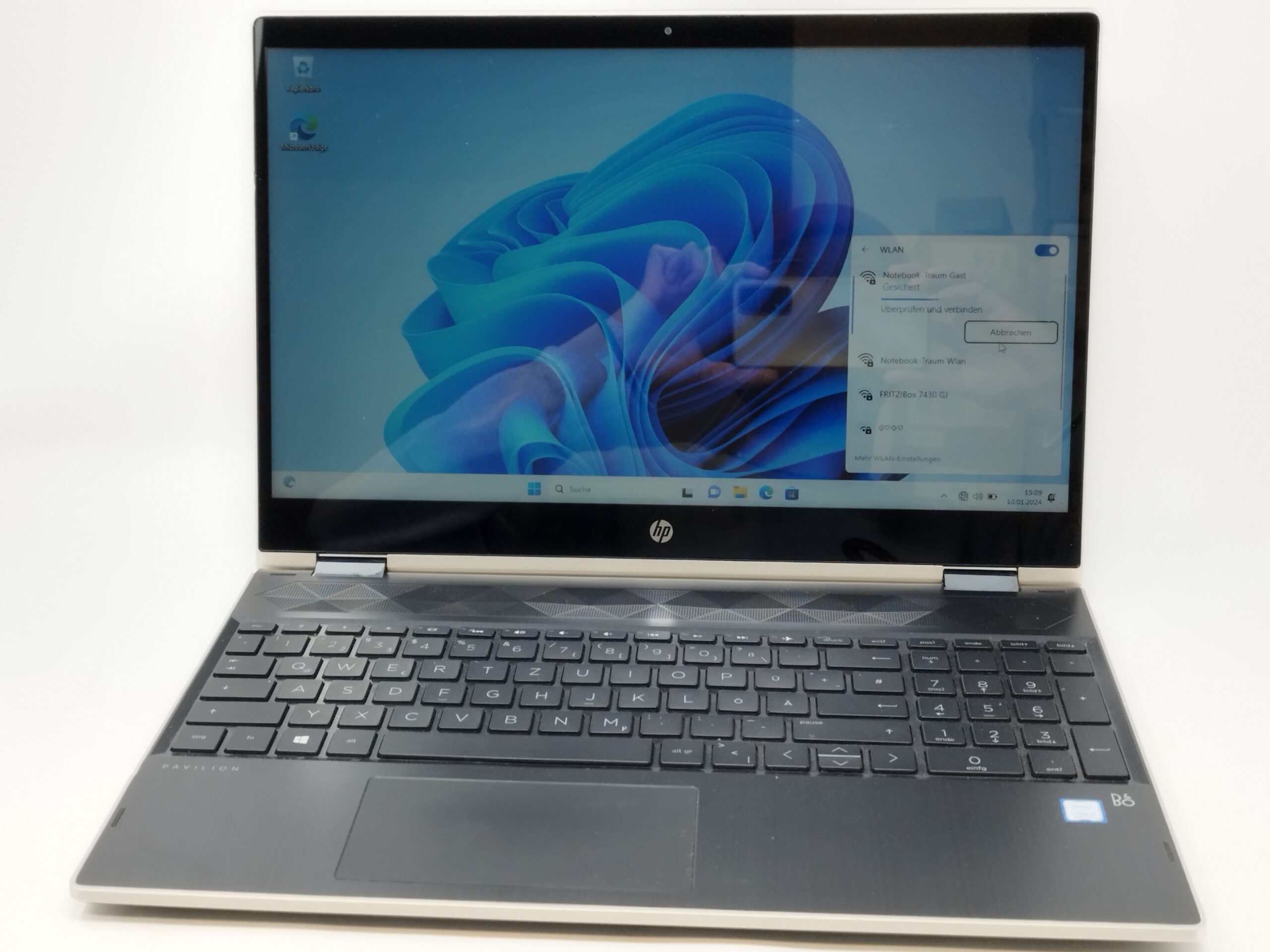 HP Pavilion X360 CONVERTIBLE 15 2in1 Touchscreen Laptop i3 8130U